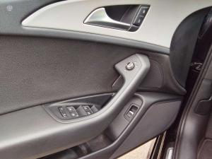 Black Audi A6 2017 in Vilnius, with an engine capacity of 1.97 L and mileage of 290 thousand km for 11300 €, photo 16 on AUTOMOTO.COM.LV