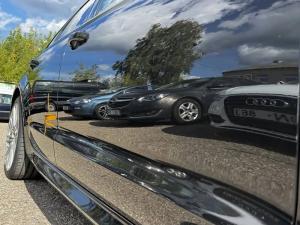 Black Audi A6 2017 in Daugavpils, with an engine capacity of 3.00 L and mileage of 238 thousand km for 15900 €, photo 12 on AUTOMOTO.COM.LV