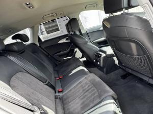Black Audi A6 2017 in Daugavpils, with an engine capacity of 3.00 L and mileage of 238 thousand km for 15900 €, photo 21 on AUTOMOTO.COM.LV