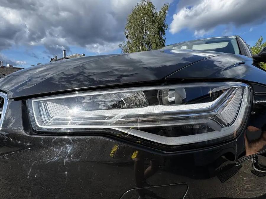 Black Audi A6 2017 in Daugavpils, with an engine capacity of 3.00 L and mileage of 238 thousand km for 15900 €, photo 27 on AUTOMOTO.COM.LV