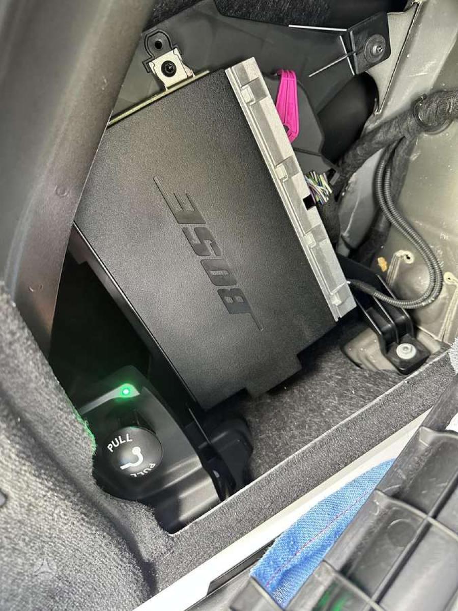 Black Audi A6 2017 in Panevezys, with an engine capacity of 2.97 L and mileage of 185 thousand km for 18900 €, photo 11 on AUTOMOTO.COM.LV