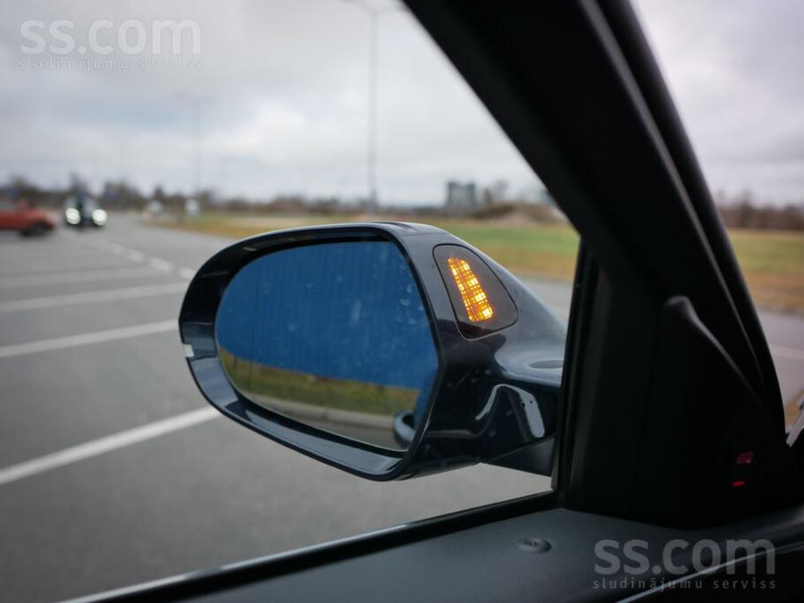 Black Audi A6 2018 in Riga, with an engine capacity of 3.00 L and mileage of 260 thousand km for 15890 €, photo 13 on AUTOMOTO.COM.LV
