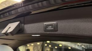 Black Audi A6 2018 in Riga, with an engine capacity of 3.00 L and mileage of 210 thousand km for 22990 €, photo 18 on AUTOMOTO.COM.LV