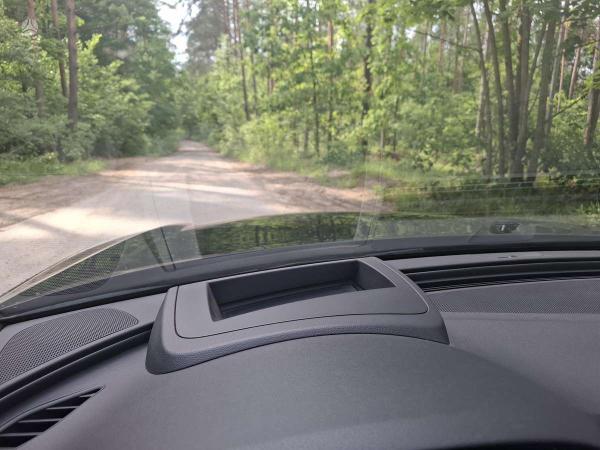 Black Audi A6 2018 in Vilnius, with an engine capacity of 1.97 L and mileage of 286 thousand km for 14700 €, photo 6 on AUTOMOTO.COM.LV