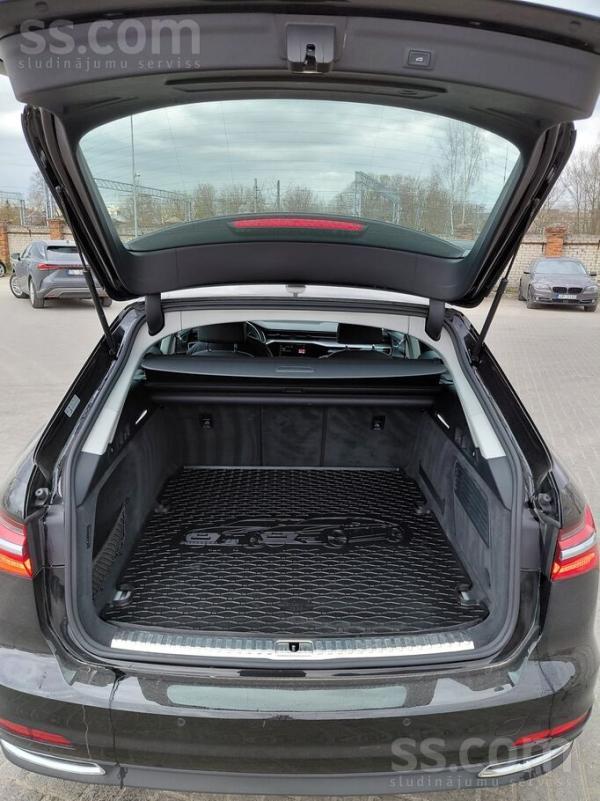 Black Audi A6 2018 in Riga, with an engine capacity of 2.00 L and mileage of 238 thousand km for 16700 €, photo 4 on AUTOMOTO.COM.LV