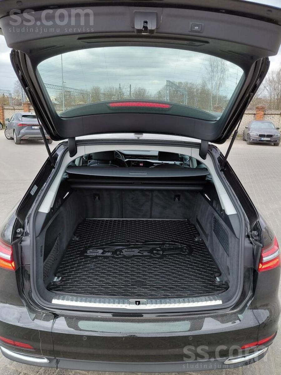 Black Audi A6 2018 in Riga, with an engine capacity of 2.00 L and mileage of 238 thousand km for 16700 €, photo 5 on AUTOMOTO.COM.LV