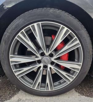 Black Audi A6 2018 in Panevezys, with an engine capacity of 2.97 L and mileage of 241 thousand km for 23999 €, photo 12 on AUTOMOTO.COM.LV