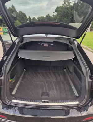 Black Audi A6 2018 in Panevezys, with an engine capacity of 2.97 L and mileage of 241 thousand km for 23999 €, photo 19 on AUTOMOTO.COM.LV