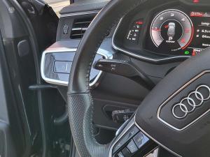 Black Audi A6 2018 in Vilnius, with an engine capacity of 1.97 L and mileage of 286 thousand km for 19950 €, photo 33 on AUTOMOTO.COM.LV