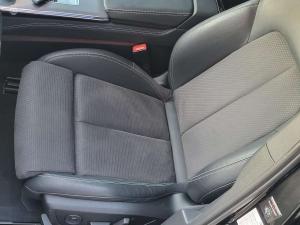 Black Audi A6 2018 in Vilnius, with an engine capacity of 1.97 L and mileage of 286 thousand km for 19950 €, photo 36 on AUTOMOTO.COM.LV