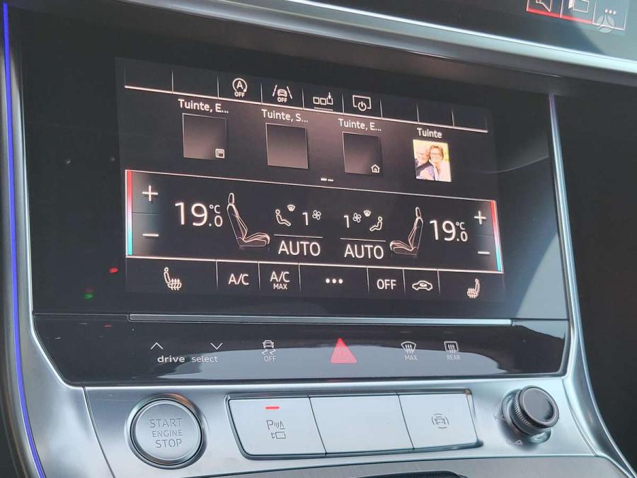 Black Audi A6 2018 in Vilnius, with an engine capacity of 1.97 L and mileage of 286 thousand km for 19950 €, photo 44 on AUTOMOTO.COM.LV