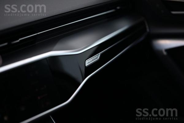 Black Audi A6 2018 in Jelgava, with an engine capacity of 3.00 L and mileage of 239 thousand km for 20600 €, photo 8 on AUTOMOTO.COM.LV
