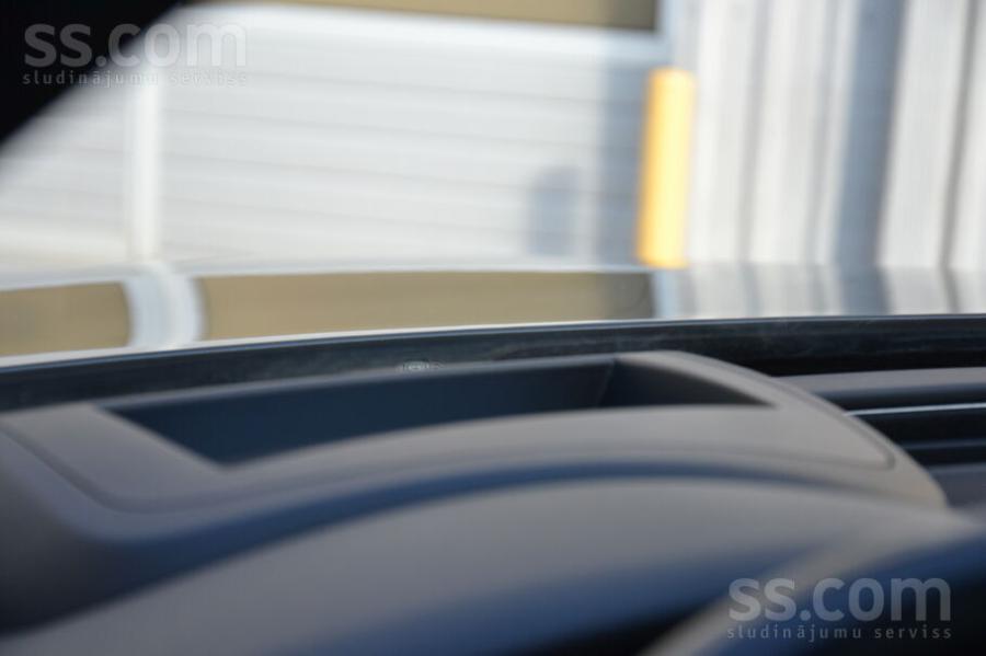 Black Audi A6 2018 in Riga, with an engine capacity of 3.00 L and mileage of 0 thousand km for 18800 €, photo 17 on AUTOMOTO.COM.LV