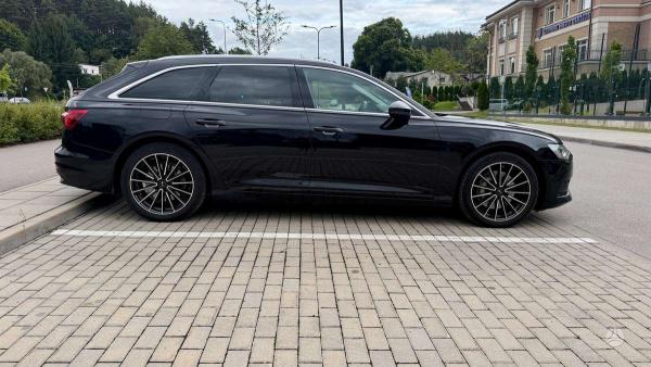 Black Audi A6 2018 in Vilnius, with an engine capacity of 2.97 L and mileage of 232 thousand km for 23500 €, photo 4 on AUTOMOTO.COM.LV
