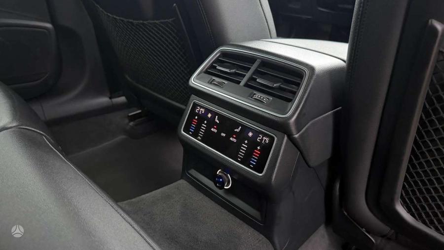 Black Audi A6 2018 in Vilnius, with an engine capacity of 2.97 L and mileage of 232 thousand km for 23500 €, photo 10 on AUTOMOTO.COM.LV