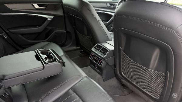 Black Audi A6 2018 in Vilnius, with an engine capacity of 2.97 L and mileage of 232 thousand km for 23500 €, photo 11 on AUTOMOTO.COM.LV
