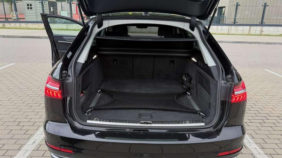 Black Audi A6 2018 in Vilnius, with an engine capacity of 2.97 L and mileage of 232 thousand km for 23500 €, photo 14 on AUTOMOTO.COM.LV