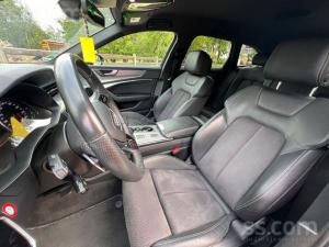Black Audi A6 2019 in Riga, with an engine capacity of 3.00 L and mileage of 280 thousand km for 21500 €, photo 12 on AUTOMOTO.COM.LV