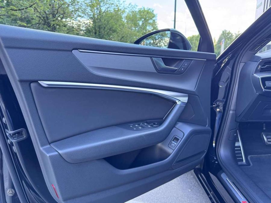 Black Audi A6 2019 in Vilnius, with an engine capacity of 3.00 L and mileage of 246 thousand km for 24900 €, photo 13 on AUTOMOTO.COM.LV