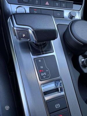 Black Audi A6 2019 in Vilnius, with an engine capacity of 3.00 L and mileage of 246 thousand km for 24900 €, photo 22 on AUTOMOTO.COM.LV