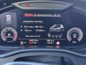 Black Audi A6 2019 in Vilnius, with an engine capacity of 3.00 L and mileage of 246 thousand km for 24900 €, photo 25 on AUTOMOTO.COM.LV