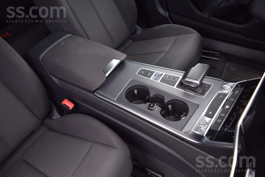 Black Audi A6 2019 in Riga, with an engine capacity of 3.00 L and mileage of 199 thousand km for 18800 €, photo 6 on AUTOMOTO.COM.LV