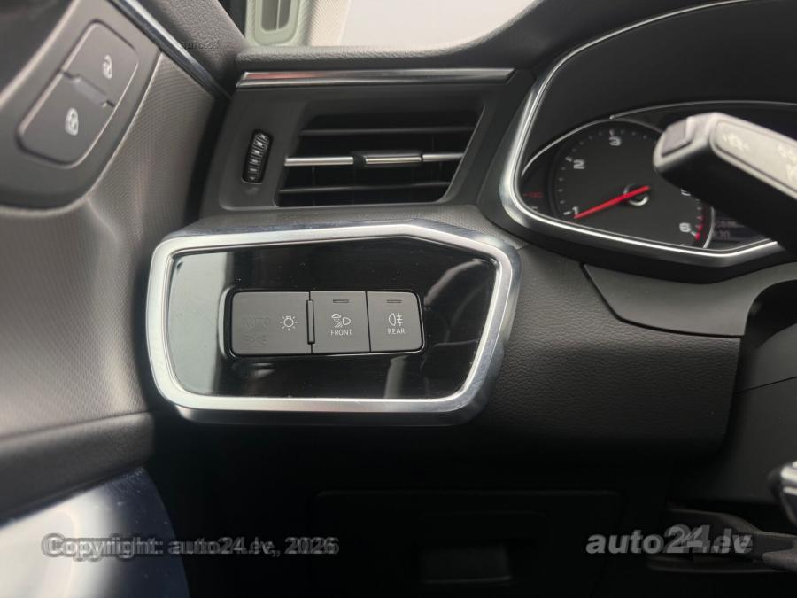 Black Audi A6 2019 in Tallinn, with an engine capacity of 2.00 L and mileage of 289 thousand km for 16990 €, photo 20 on AUTOMOTO.COM.LV