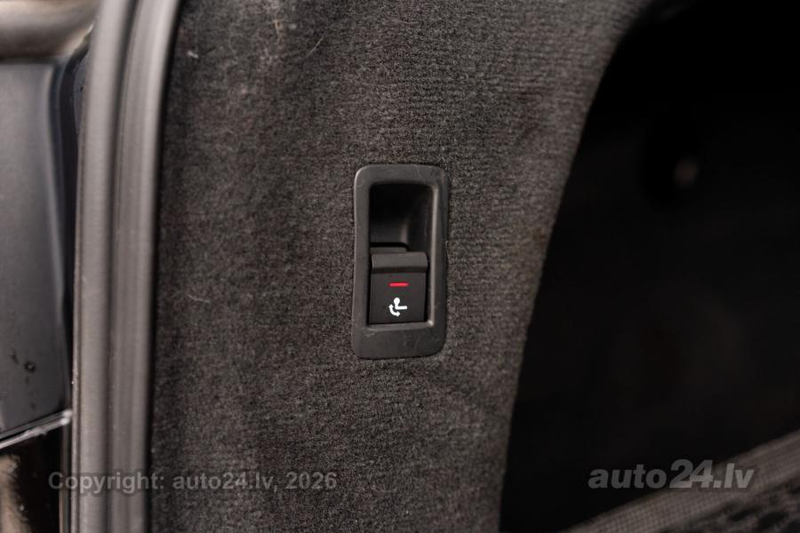 Melns Audi A6 2019 Tallina, ar dzinēja tilpumu 3.00 L un nobraukumu 200 tūkst. km par 23900 €, foto 16 vietnē AUTOMOTO.COM.LV