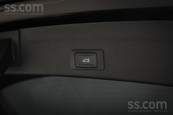 Black Audi A6 2019 in Riga, with an engine capacity of 2.00 L and mileage of 208 thousand km for 17950 €, photo 9 on AUTOMOTO.COM.LV