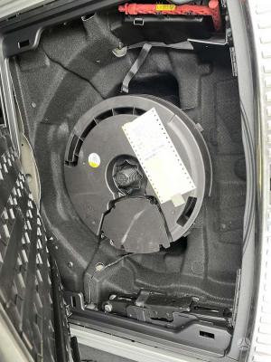 Black Audi A6 2019 in Taurage, with an engine capacity of 1.97 L and mileage of 318 thousand km for 19000 €, photo 22 on AUTOMOTO.COM.LV