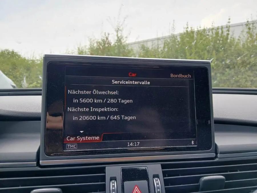 Black Audi A6 2019 in Marupe, with an engine capacity of 3.00 L and mileage of 279 thousand km for 17990 €, photo 4 on AUTOMOTO.COM.LV