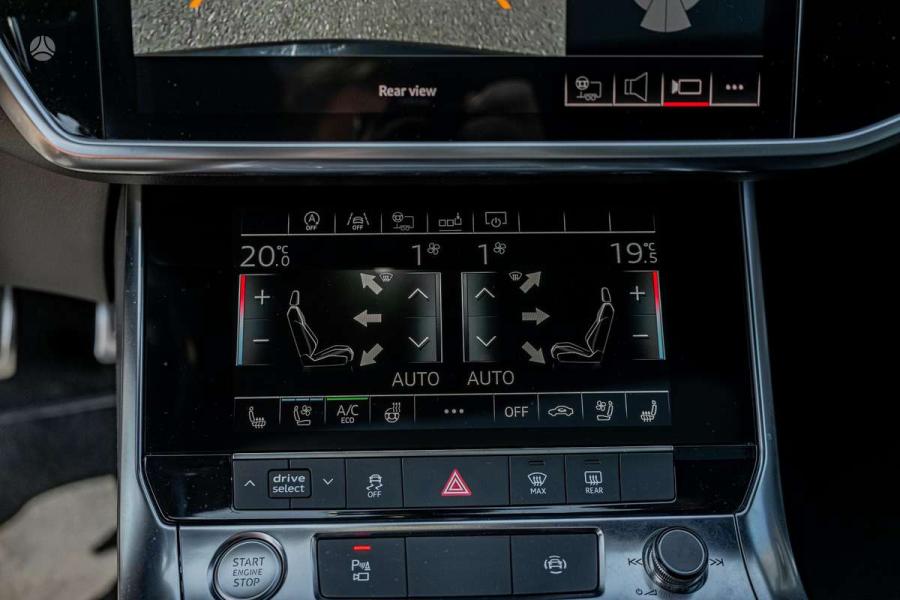 Black Audi A6 2019 in Klaipeda, with an engine capacity of 3.00 L and mileage of 141 thousand km for 25000 €, photo 16 on AUTOMOTO.COM.LV