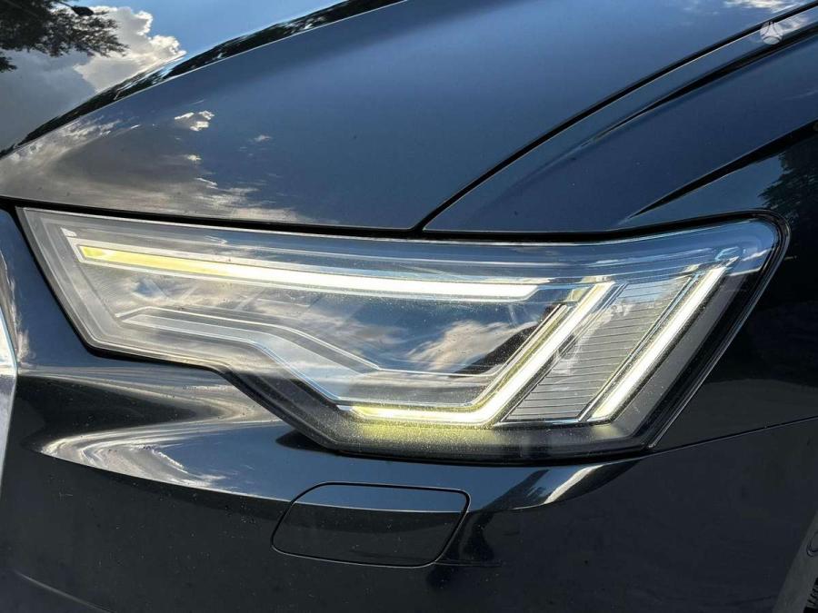 Black Audi A6 2019 in Utena, with an engine capacity of 1.97 L and mileage of 260 thousand km for 17990 €, photo 10 on AUTOMOTO.COM.LV