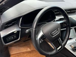 Black Audi A6 2019 in Utena, with an engine capacity of 1.97 L and mileage of 260 thousand km for 17990 €, photo 25 on AUTOMOTO.COM.LV