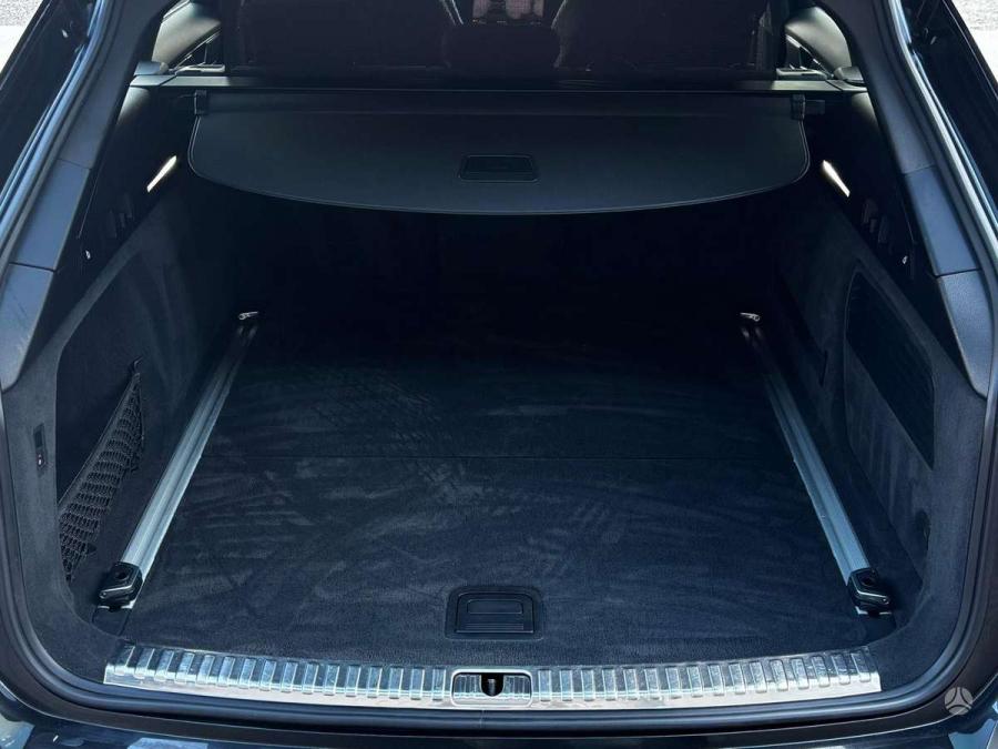 Black Audi A6 2019 in Utena, with an engine capacity of 1.97 L and mileage of 260 thousand km for 17990 €, photo 31 on AUTOMOTO.COM.LV