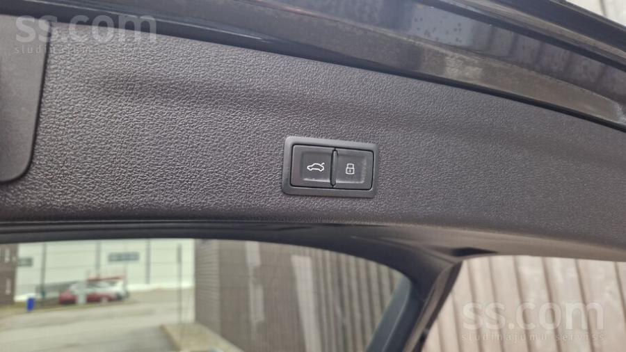 Black Audi A6 2019 in Jelgava, with an engine capacity of 2.00 L and mileage of 277 thousand km for 18700 €, photo 17 on AUTOMOTO.COM.LV
