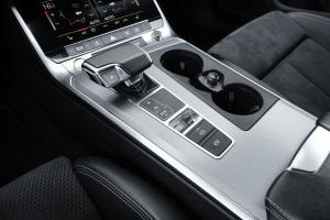 Melns Audi A6 2020 Mārupe, ar dzinēja tilpumu 3.00 L un nobraukumu 192 tūkst. km par 22800 €, foto 31 vietnē AUTOMOTO.COM.LV