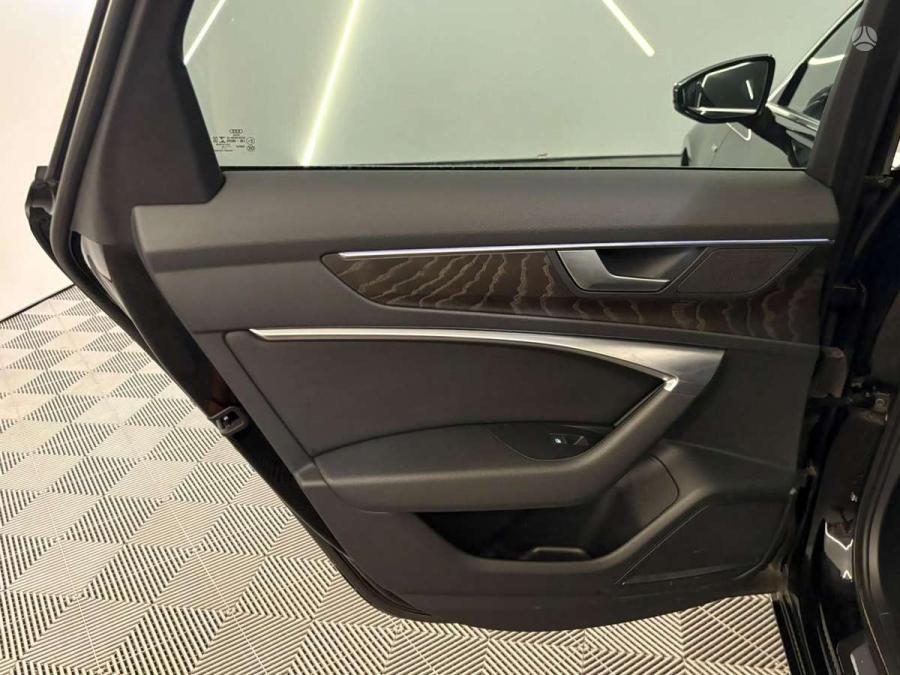 Melns Audi A6 2020 Marijampole, ar dzinēja tilpumu 1.97 L un nobraukumu 202 tūkst. km par 24750 €, foto 19 vietnē AUTOMOTO.COM.LV
