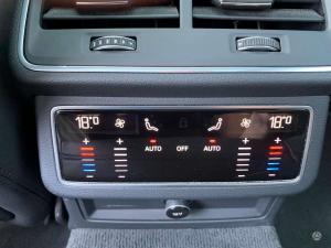 Black Audi A6 2020 in Riga, with an engine capacity of 2.97 L and mileage of 231 thousand km for 21999 €, photo 19 on AUTOMOTO.COM.LV