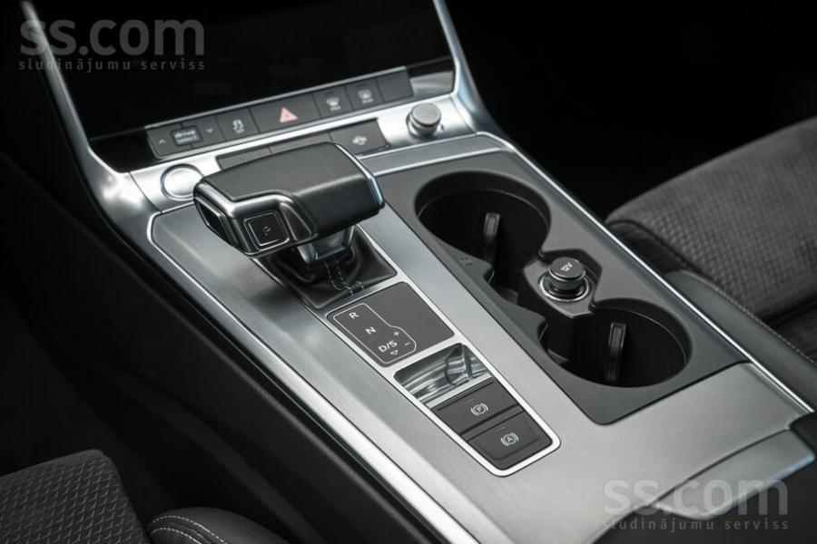 Black Audi A6 2020 in Riga, with an engine capacity of 3.00 L and mileage of 159 thousand km for 22990 €, photo 22 on AUTOMOTO.COM.LV