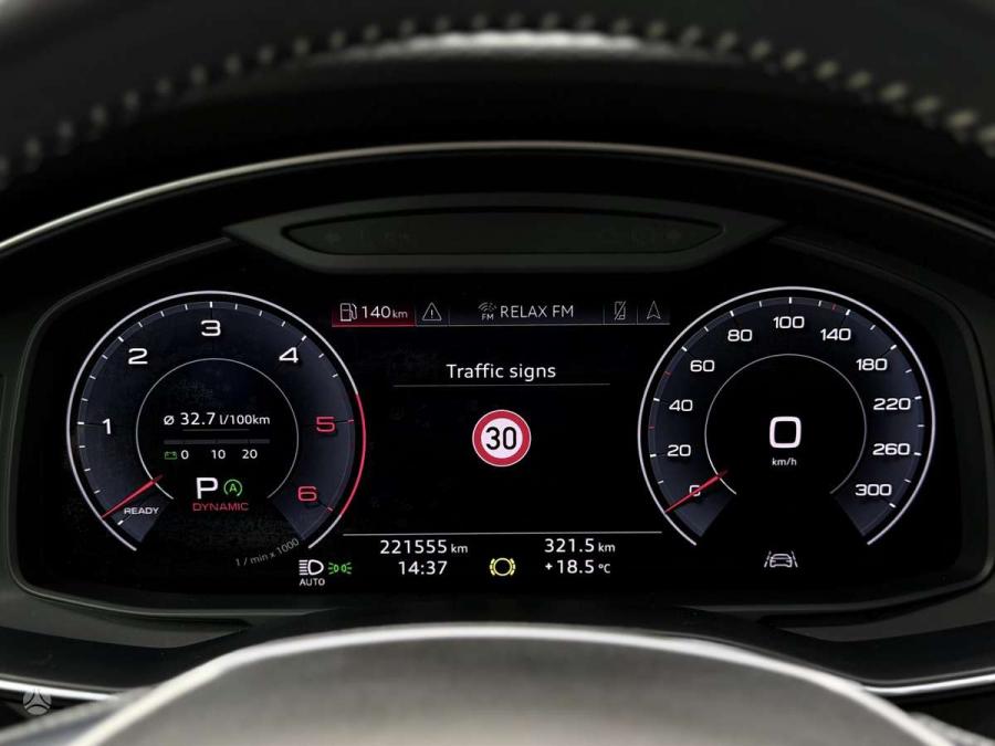 Melns Audi A6 2020 Viļņa, ar dzinēja tilpumu 1.97 L un nobraukumu 222 tūkst. km par 21950 €, foto 30 vietnē AUTOMOTO.COM.LV