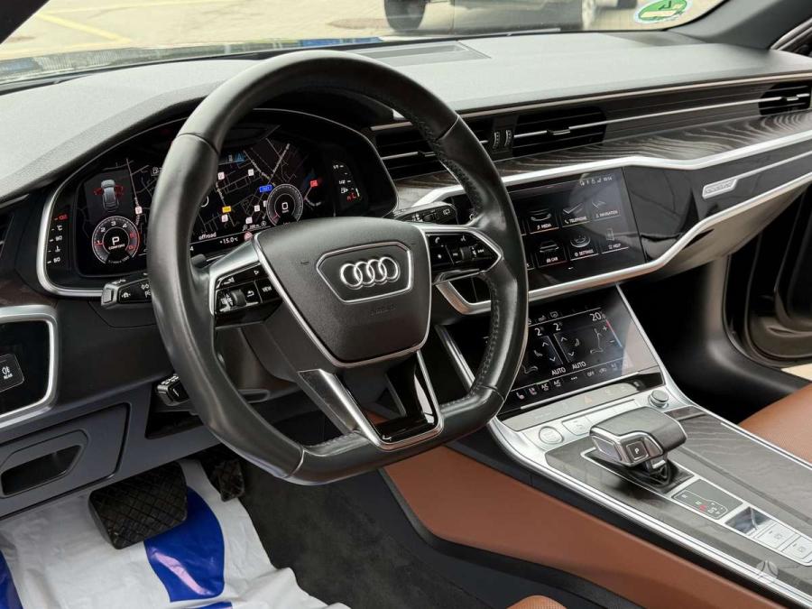 Black Audi A6 2020 in Jonava, with an engine capacity of 1.97 L and mileage of 270 thousand km for 22600 €, photo 22 on AUTOMOTO.COM.LV