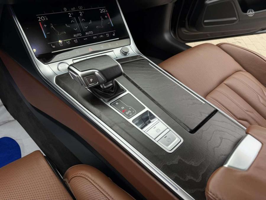 Black Audi A6 2020 in Jonava, with an engine capacity of 1.97 L and mileage of 270 thousand km for 22600 €, photo 26 on AUTOMOTO.COM.LV