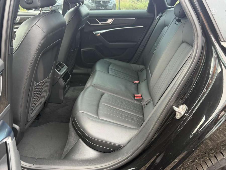Black Audi A6 2020 in Kaunas, with an engine capacity of 3.00 L and mileage of 175 thousand km for 23750 €, photo 37 on AUTOMOTO.COM.LV