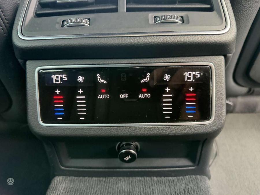Black Audi A6 2020 in Kaunas, with an engine capacity of 3.00 L and mileage of 175 thousand km for 23750 €, photo 38 on AUTOMOTO.COM.LV