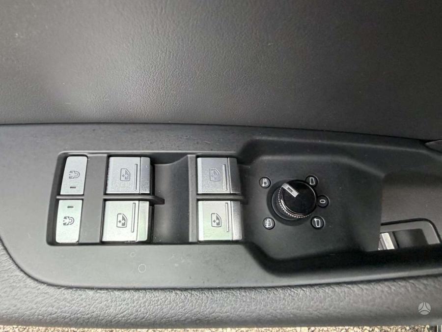 Черный Ауди А6 2020 в Каунас, объемом двигателя 3.00 л и пробегом 175 тыс. км за 23750 €, фото 22 на AUTOMOTO.COM.LV
