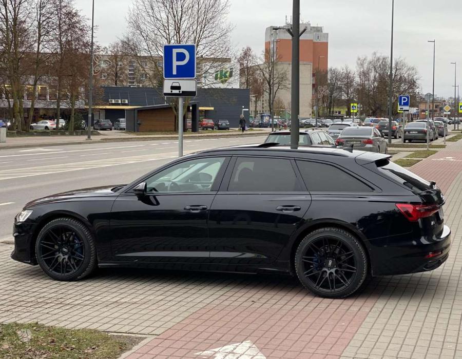 Black Audi A6 2021 in Marijampole, with an engine capacity of 2.97 L and mileage of 105 thousand km for 32650 €, photo 5 on AUTOMOTO.COM.LV