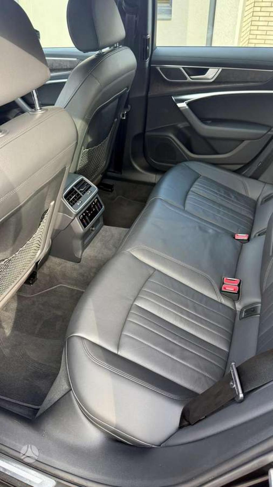 Black Audi A6 2021 in Vilnius, with an engine capacity of 1.97 L and mileage of 139 thousand km for 25290 €, photo 12 on AUTOMOTO.COM.LV