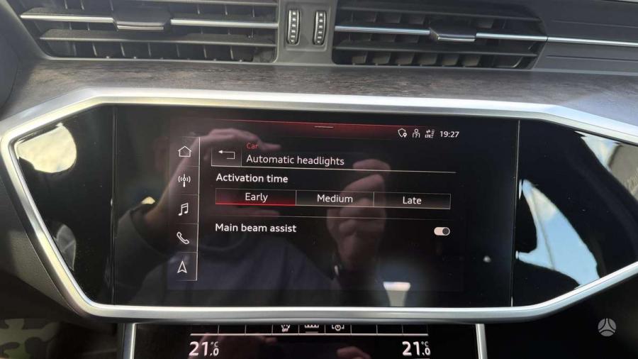 Black Audi A6 2021 in Vilnius, with an engine capacity of 1.97 L and mileage of 139 thousand km for 25290 €, photo 25 on AUTOMOTO.COM.LV