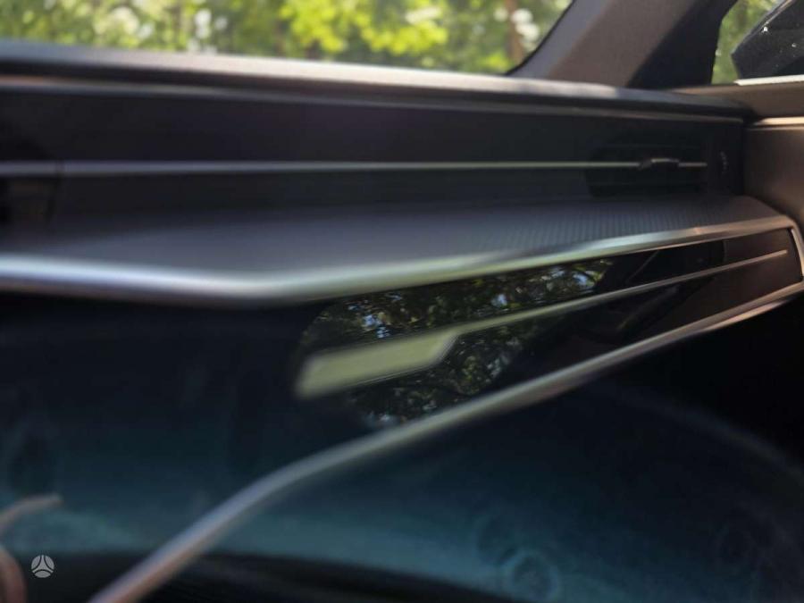 Black Audi A6 2021 in Vilnius, with an engine capacity of 1.97 L and mileage of 148 thousand km for 18700 €, photo 18 on AUTOMOTO.COM.LV
